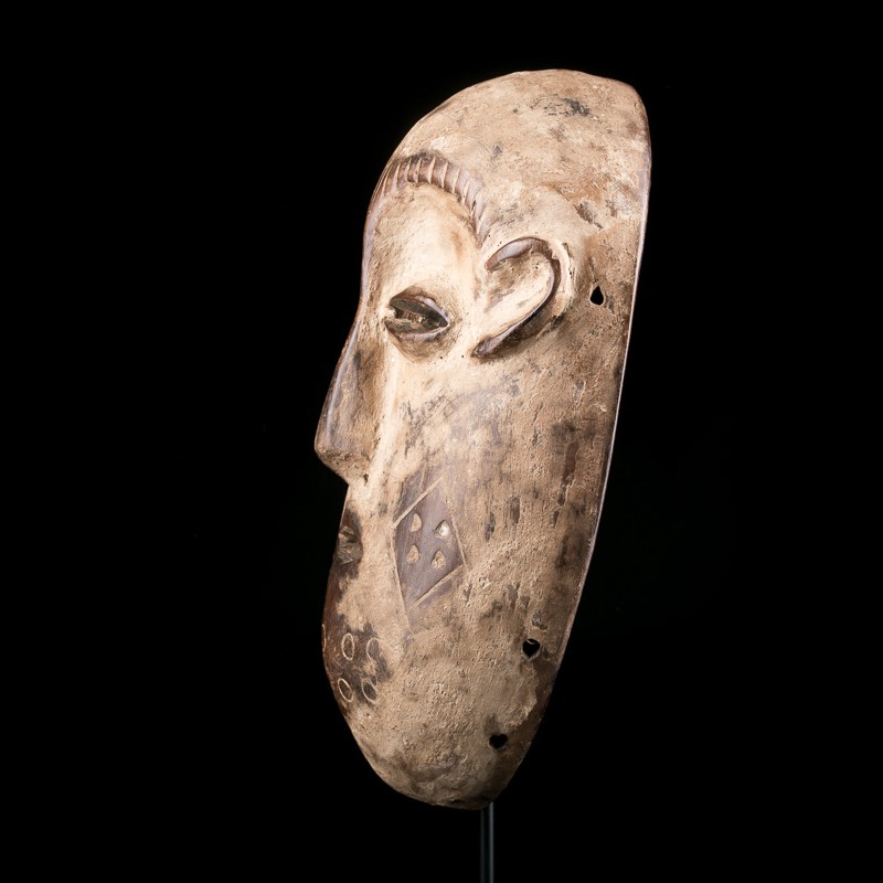 Lega Idimu mask - Traditional african art masks from Congo