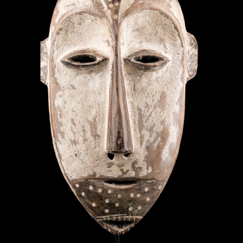Lega Idimu mask - African art masks of the Bwami in D. R. Congo