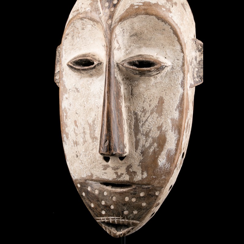 Lega Idimu mask - African art masks of the Bwami in D. R. Congo