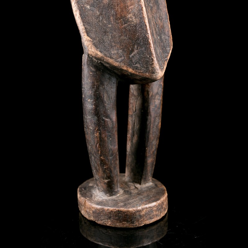 Figure Lega African Art R. D. Congo - Auctions African Art Gallery
