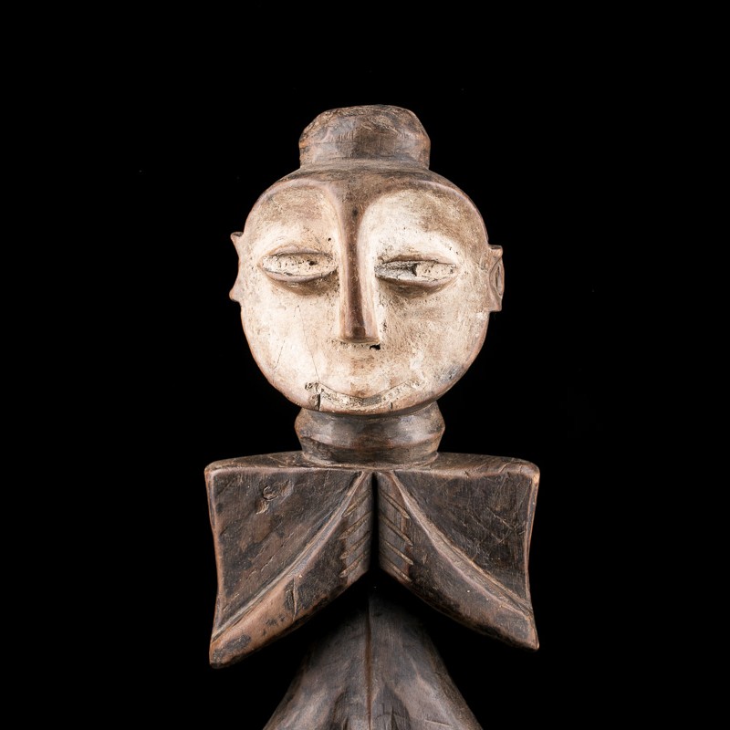 Statue Lega Art Africain R. D. Congo - Enchères Art Africain ...
