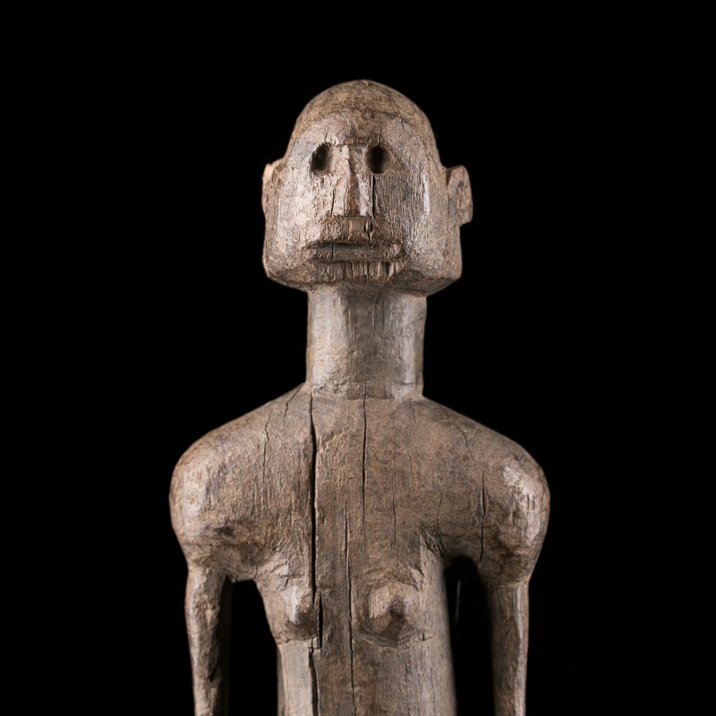 Nyamwezi figure Tanzania - Auctions African Art Gallery