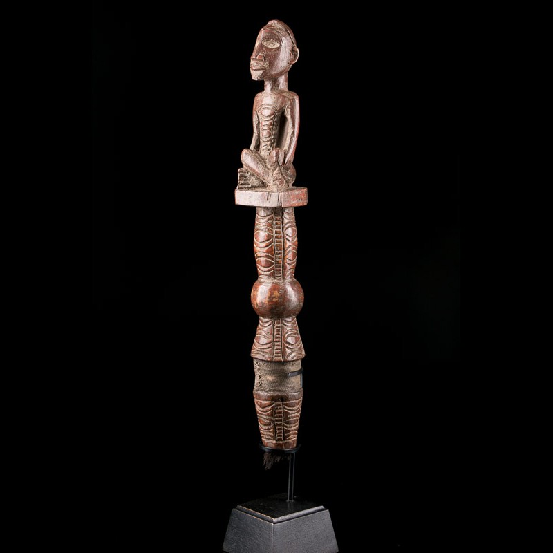 Bembe fly-whisk - Auctions African Art Gallery