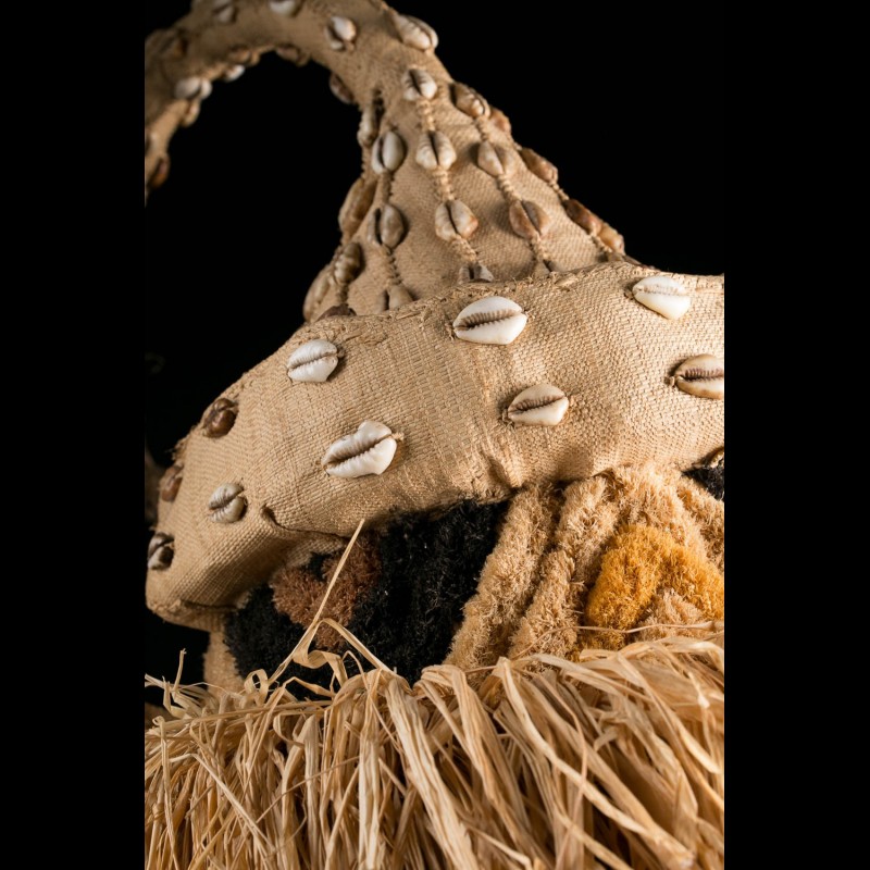 Elephant mask Mukyeem / Mukenda - Ngeende Kuba - Congo - Traditional ...