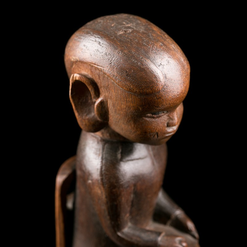 Kamba female figure - Auctions African Art Gallery