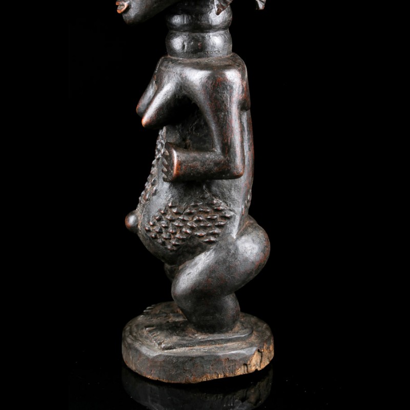 Luba female figure Congo - Auctions African Art Gallery