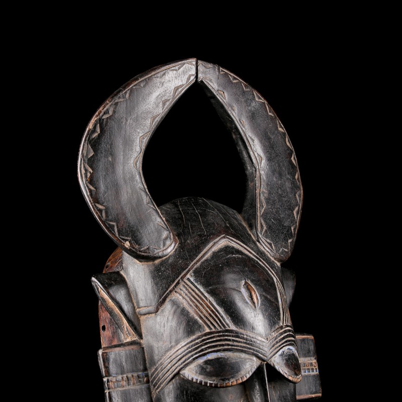 Ligbi mask DO society - Auctions African Art Gallery