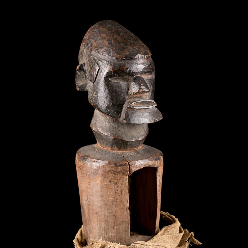 Teke Buti power figure Congo - Auctions African Art Gallery