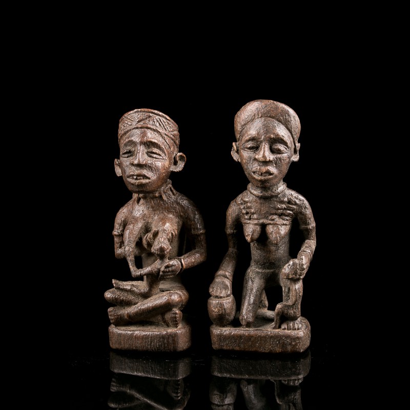 Couple of Kongo figures with Pfemba maternity Congo - African Art Gallery
