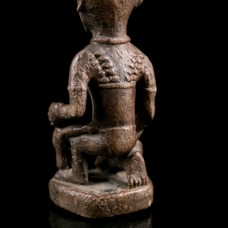 Couple of Kongo figures with Pfemba maternity Congo - African Art Gallery