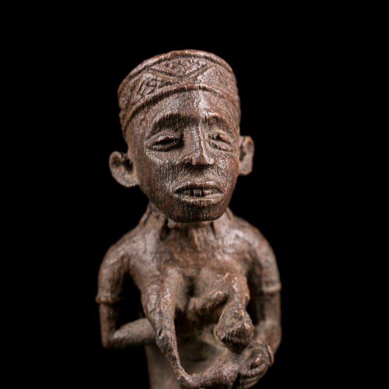 Couple of Kongo figures with Pfemba maternity Congo - African Art Gallery