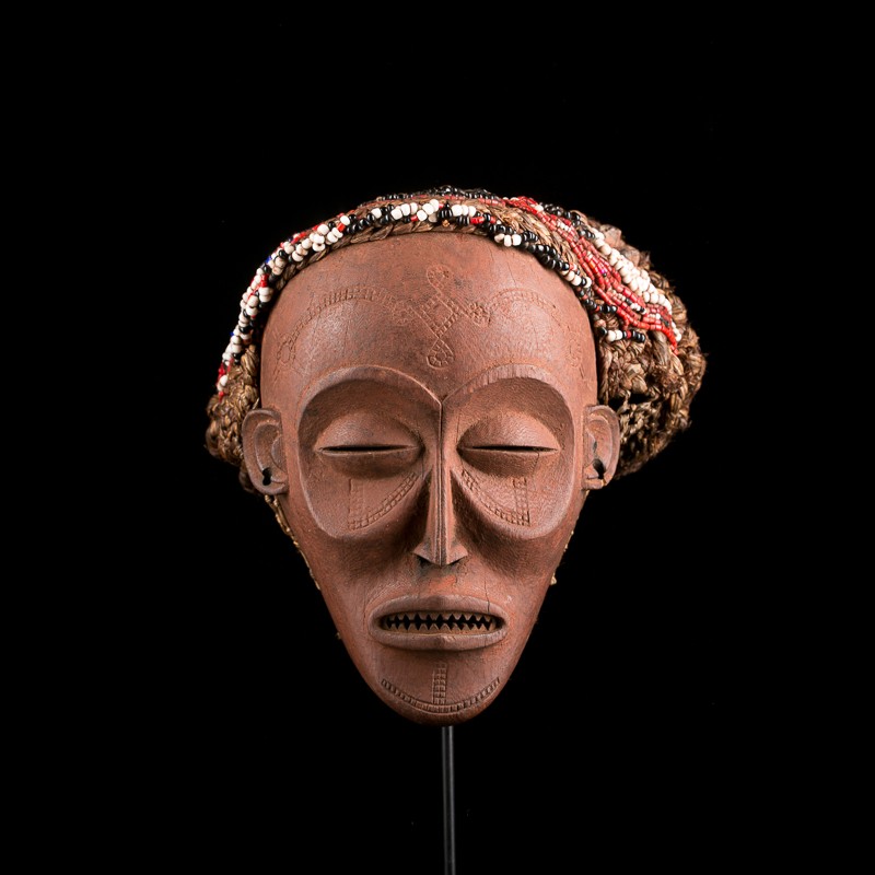 Chokwe Mwana Pwo mask Angola - Auctions African Art Gallery