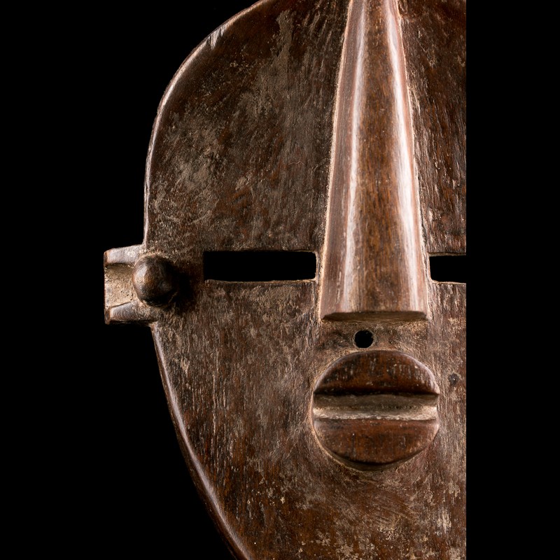 Lwalwa Mfondo african mask- African Tribal Art Gallery