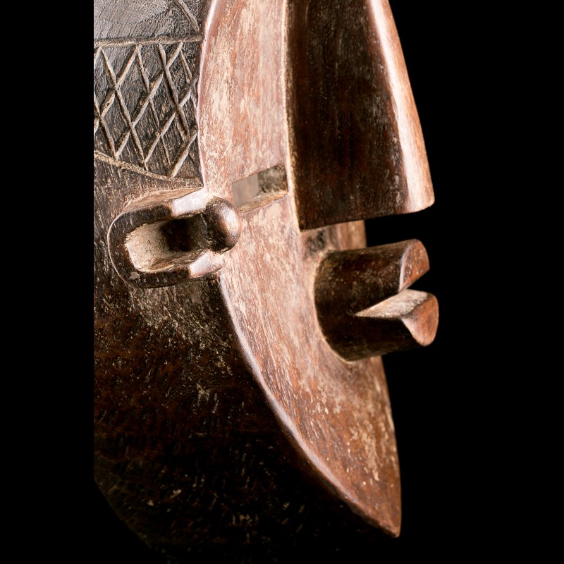 Lwalwa Mfondo african mask- African Tribal Art Gallery