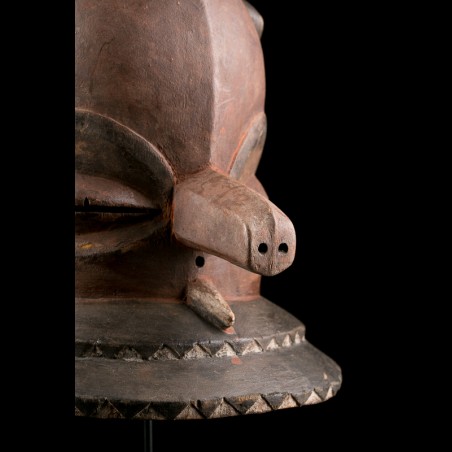 Pende Kipoko Mask - Auctions African Art Gallery