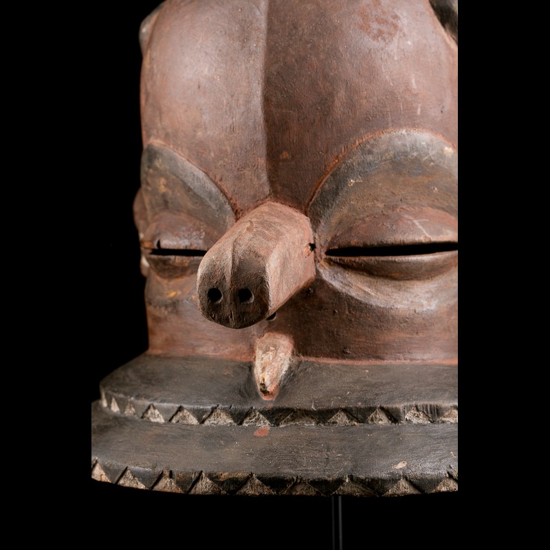 Pende Kipoko Mask - Auctions African Art Gallery