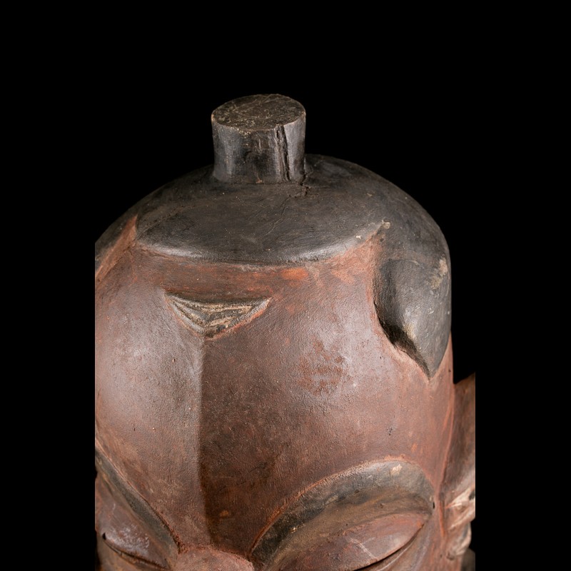 Pende Kipoko Mask - Auctions African Art Gallery