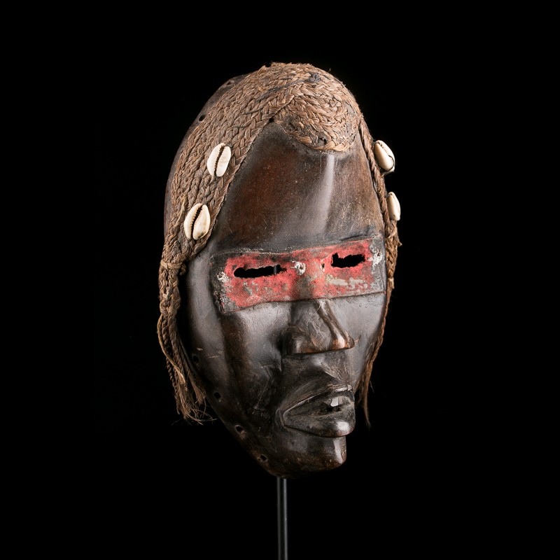 Dan mask - Auctions African Art Gallery