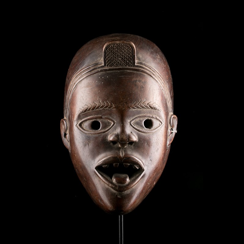Masque Kongo Yombé Congo - Enchères Art Africain Traditionnel Galerie