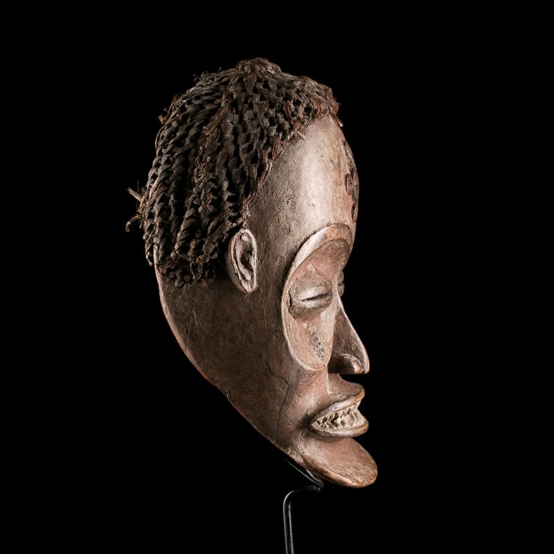 Mukishi Wa Cihongo mask - Auctions African Art Gallery