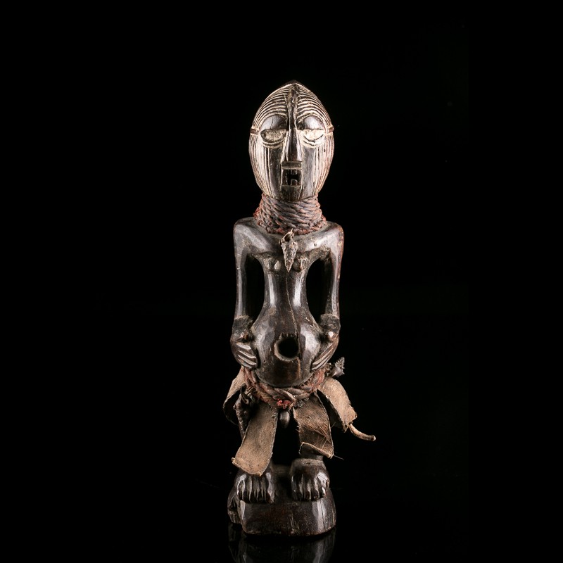 Songye Nkishi power figure - African figure Congo Art Héritage Gallery