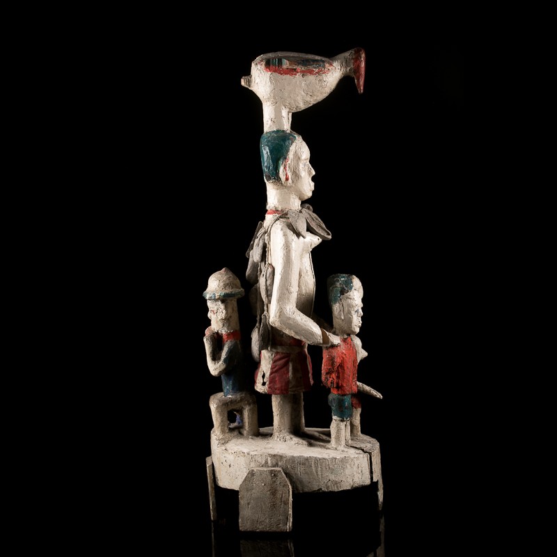 Statue Yoruba Mami Wata - Enchères Art Africain Traditionnel Galerie