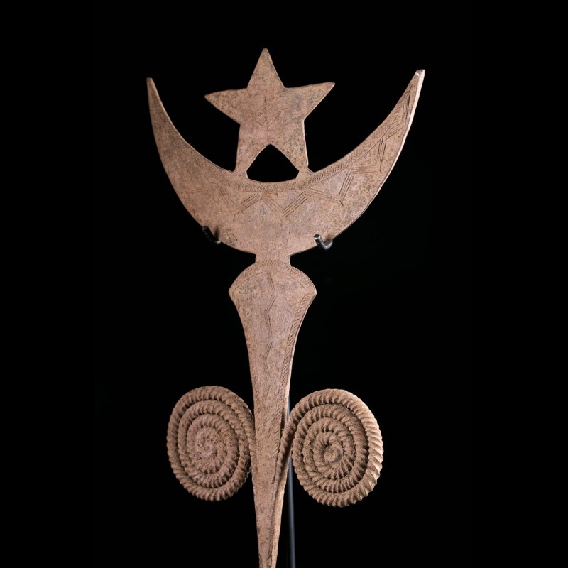 Primitive iron currency - Chamba - Nigeria - traditional african art