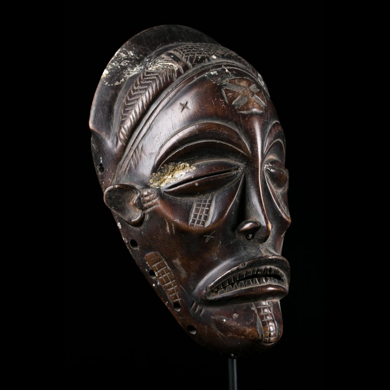 Pwo mask - Chokwe - Angola - primitive african art