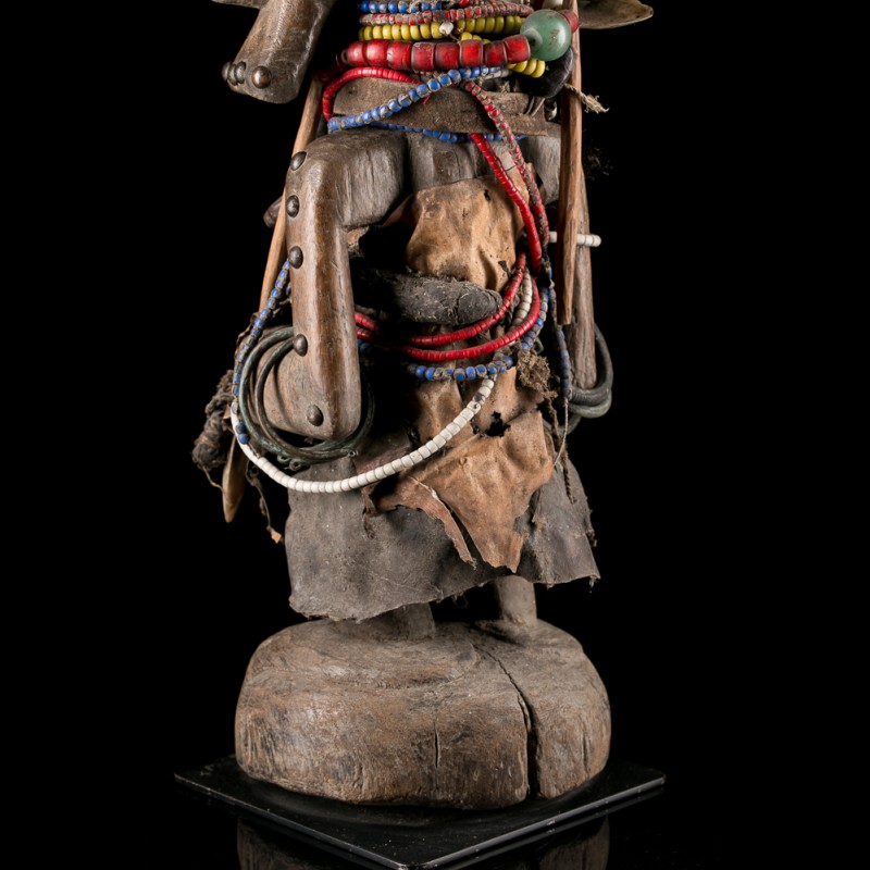Great Songye Nkishi power figure Congo - African Art Gallery