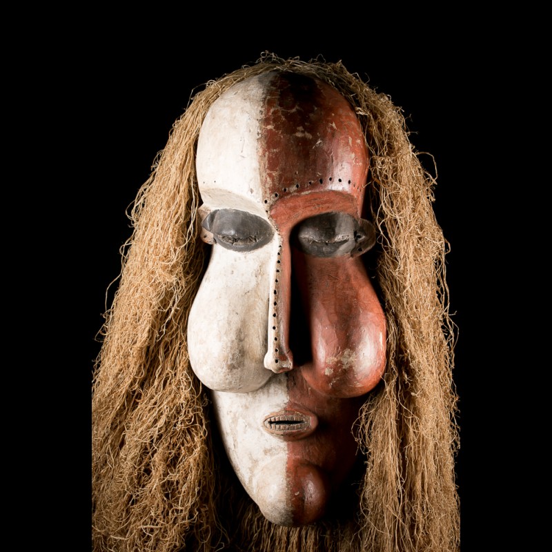 Suku Kakuungu mask Mukanda Congo - African Art Gallery