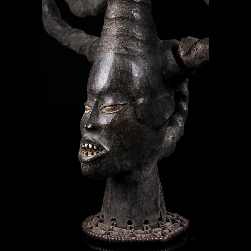 Crest mask - Ejagham / Ekoi - Cameroon - traditionnal african art