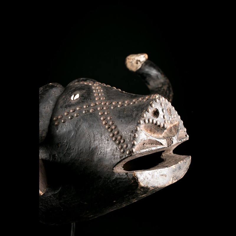 Tabwa Kiyunde buffalo helmet mask Congo - African Art Gallery