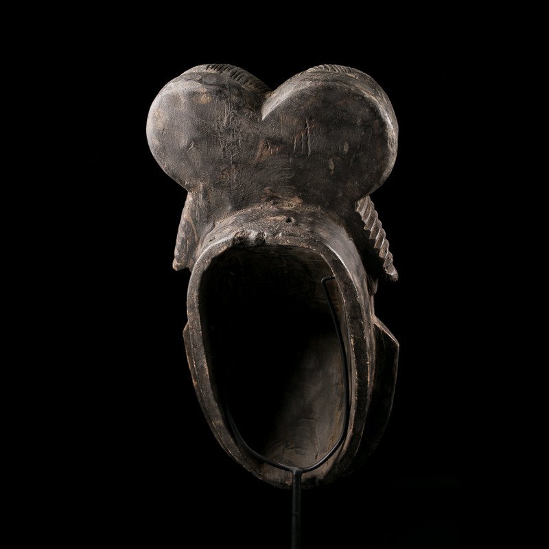 Baule mask - Collection of african art masks fom Ivory Coast