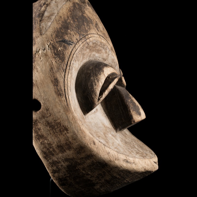 Kwele african mask - African Art Gallery