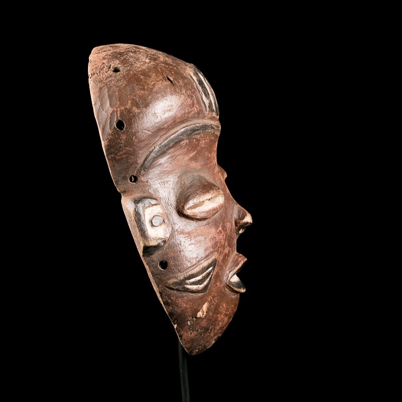 Pende Mbuya mask - African art masks from D. R. Congo