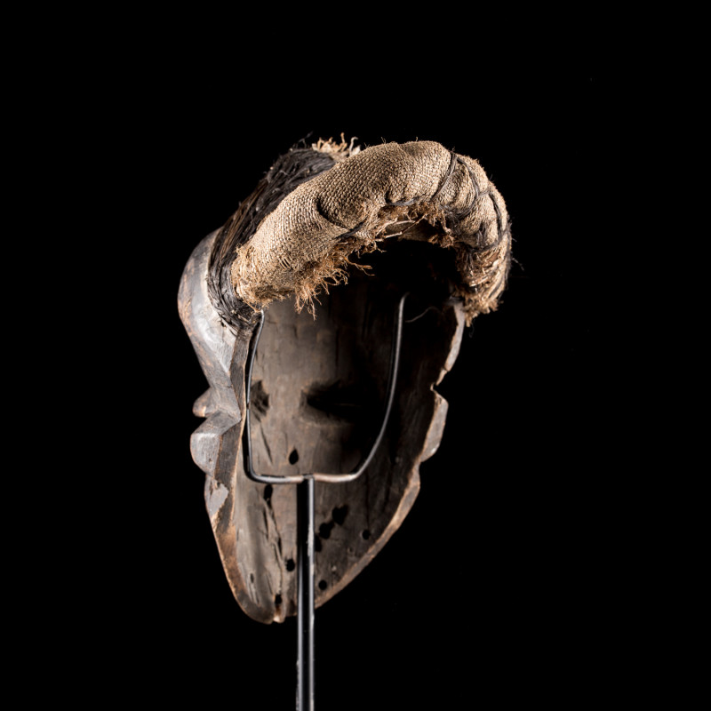 Pende Mbangu mask - African art masks from the Congo