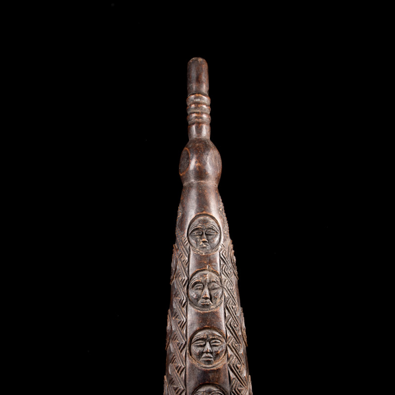 Lulua horn - Bena Luluwa african art instruments in Congo