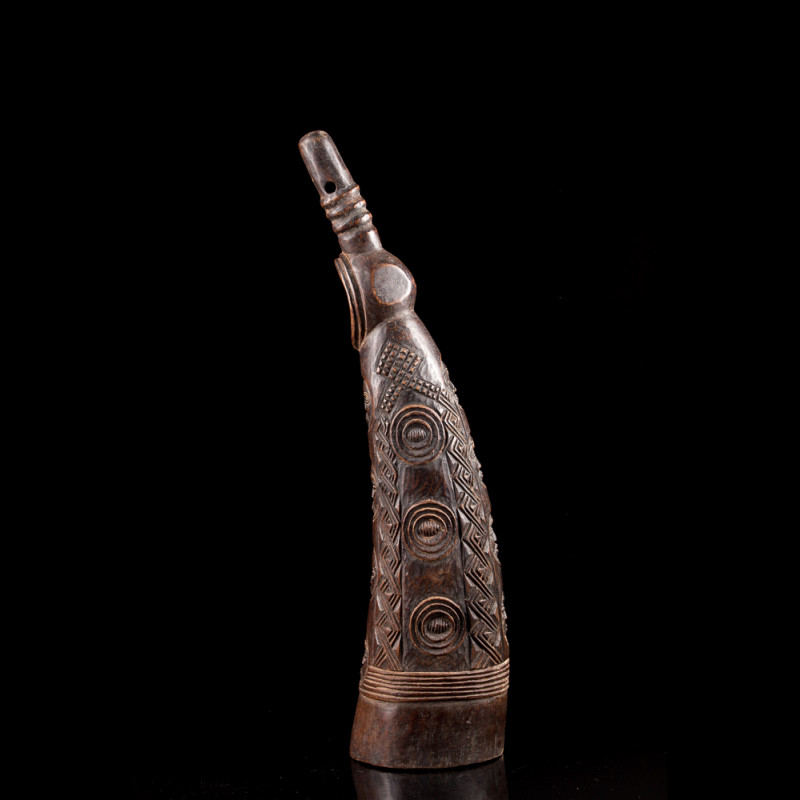 Lulua horn - Bena Luluwa african art instruments in Congo