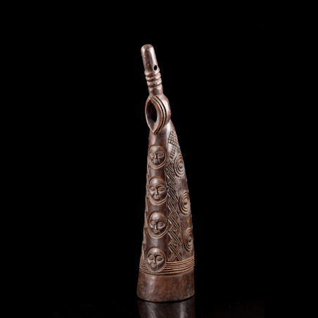 Lulua horn - Bena Luluwa african art instruments in Congo