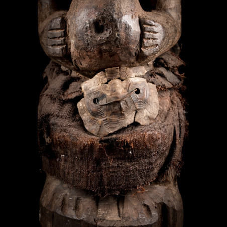 Large Songye Nkishi power figure - African Art from the Congo
