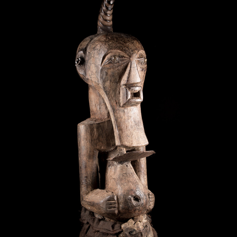 Large Songye Nkishi power figure - African Art from the Congo