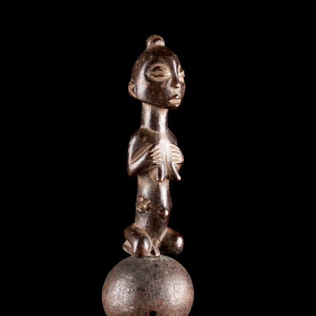 Luba Minyange rattle - Divination in african art of the Congo