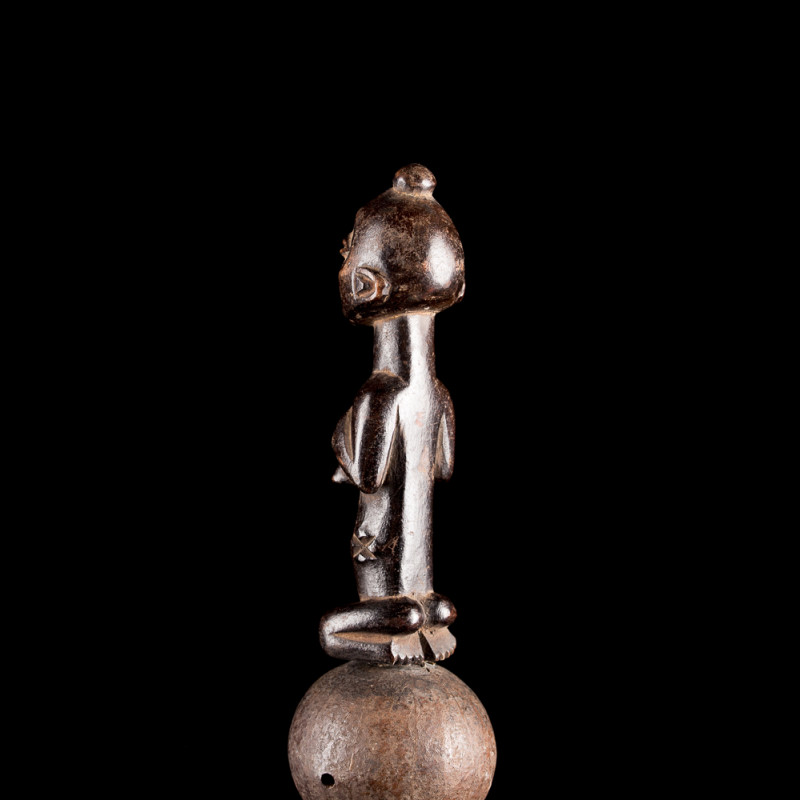 Luba Minyange rattle - Divination in african art of the Congo
