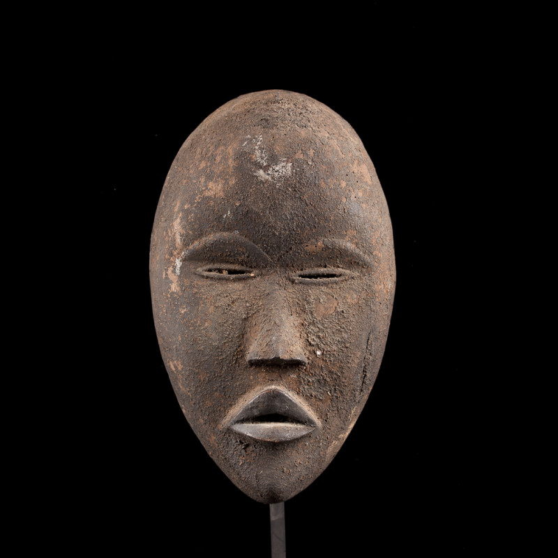 African art items recently added to the gallery