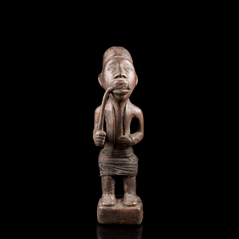 Kongo figure - African art figure from the Congo - Art gallery Heritage