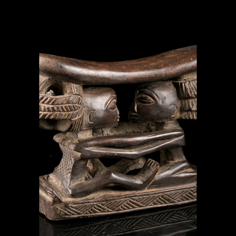 Luba Shankadi headrest - African art Kinkondja neckrests from Congo