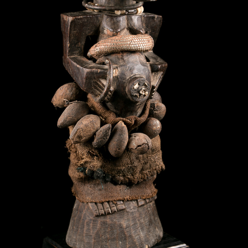 Power figure Nkishi Songye - African Art Gallery