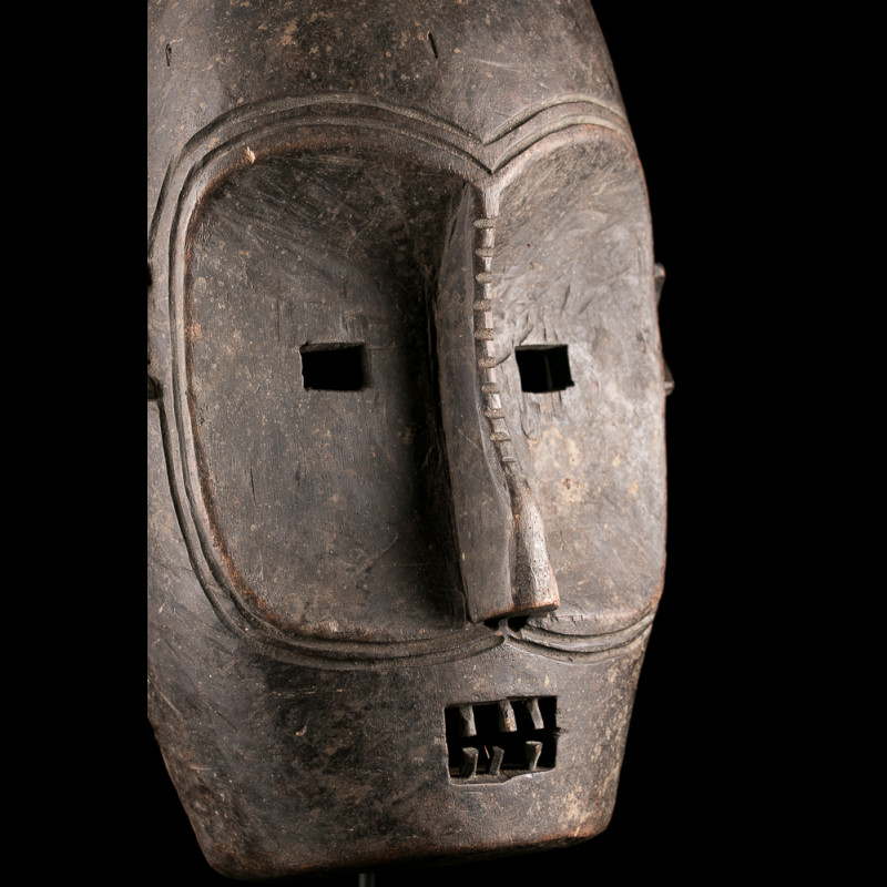 Ngbaka mask - African art masks from Ubangi in D. R. Congo