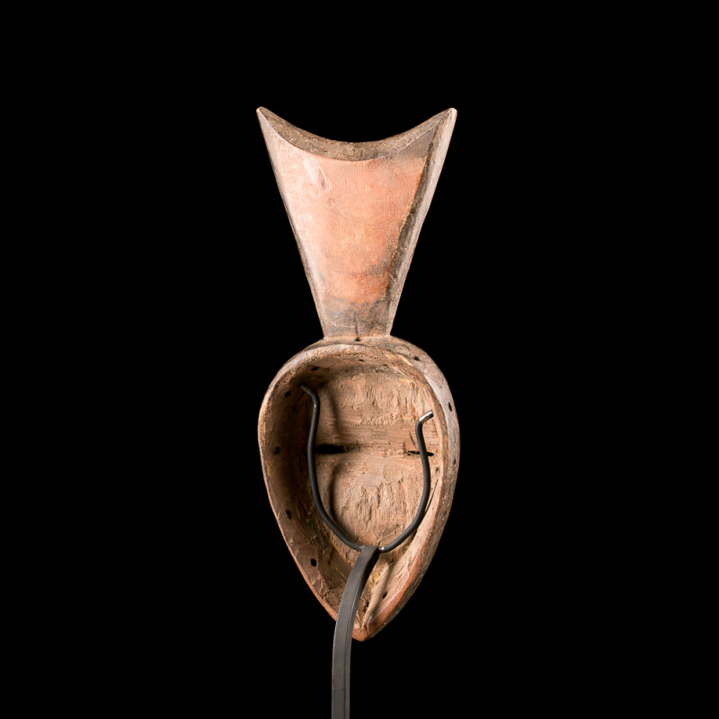 Pende Munyangi mask - African art masks from Kwilu Kasai in Congo