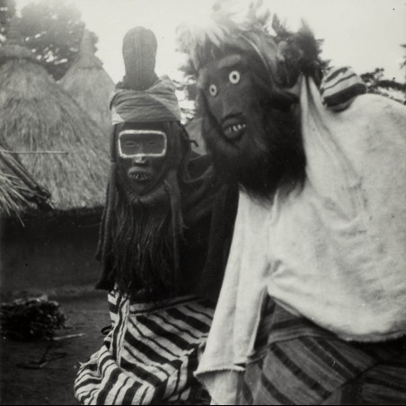 Dan Deangle mask - African art masks from the Dan people in Ivory Coast